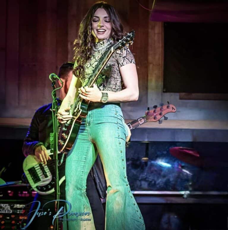 Texas Voices: From Honky-Tonks to Headlining Tours – Inside Payton ...