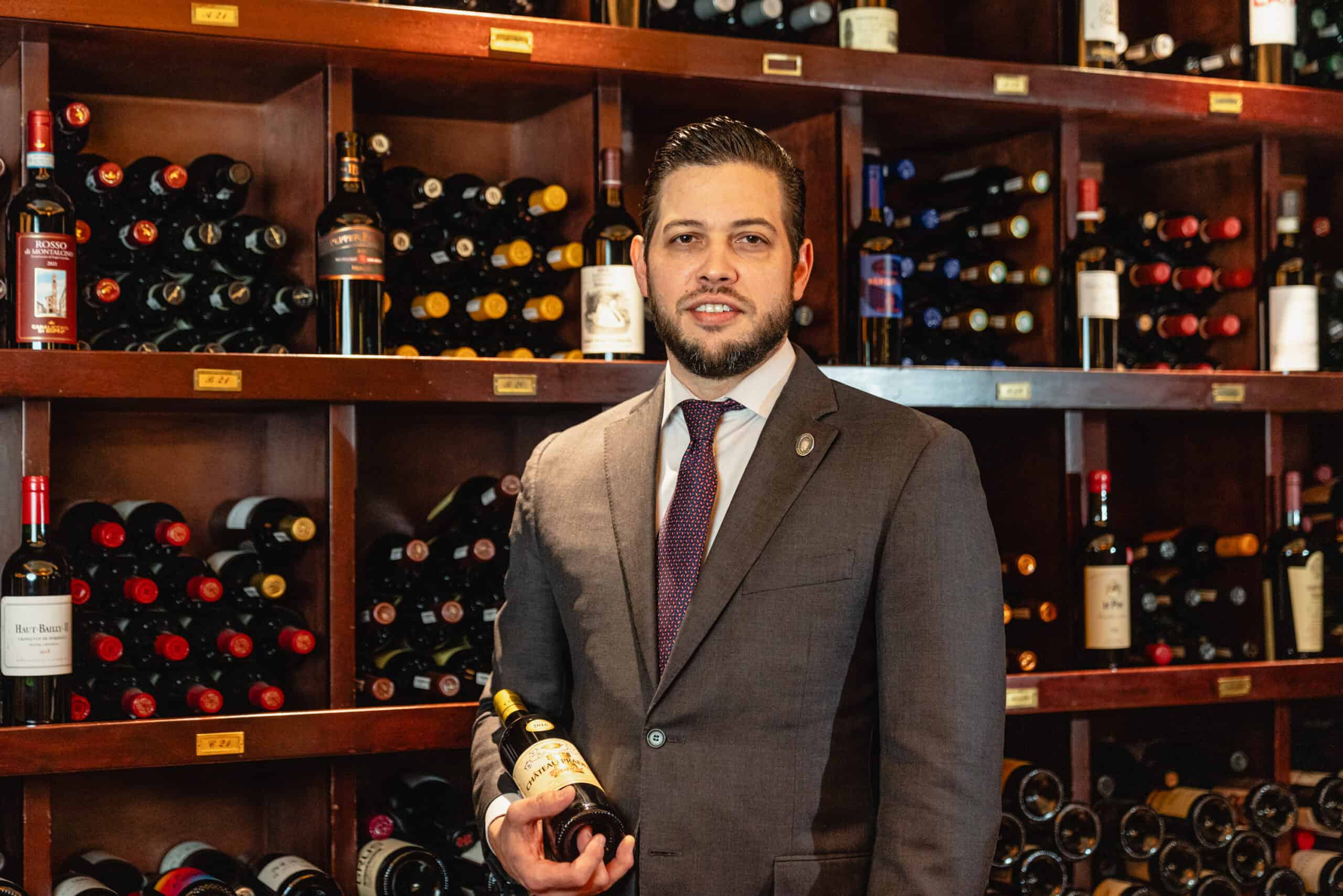 Pappas Bros. Steakhouse and Wine Director Jon Walker Are The Perfect Pairing - TLM
