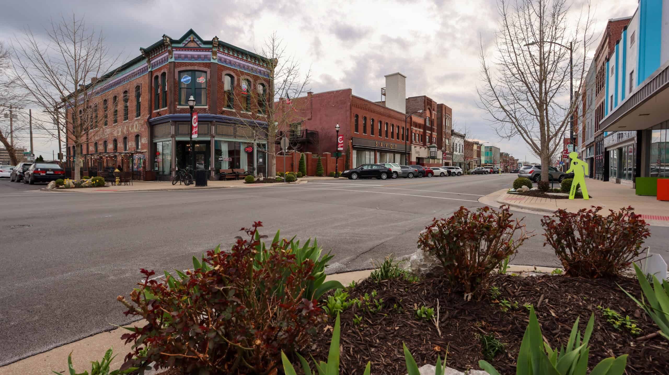 Springfield, Missouri: The Heart of Route 66 and Gateway to Americana - TLM