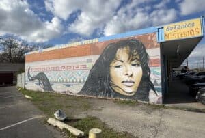 5 Places to Honor Selena in Texas - TLM