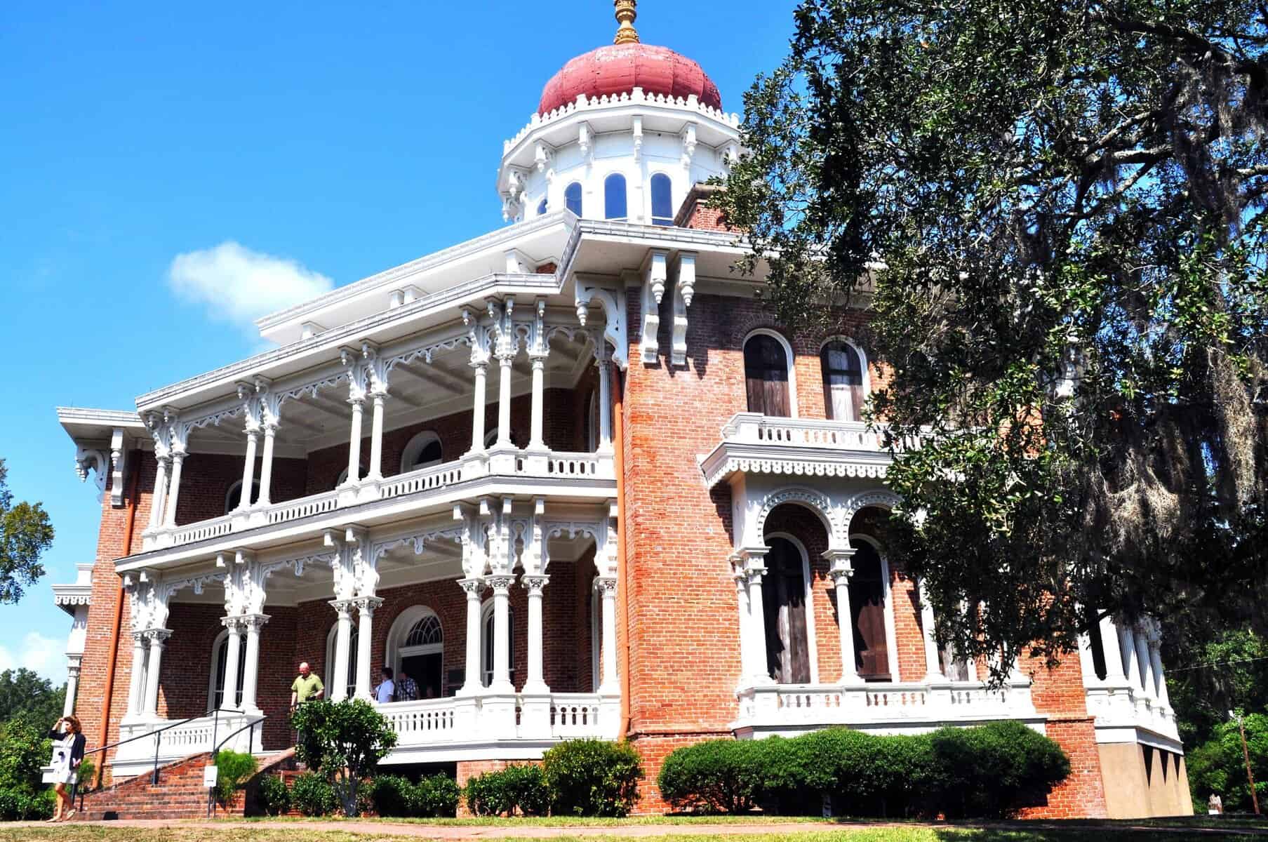 Natchez Travel Guide: Things to Do, Where to Stay & Eat in the City on ...