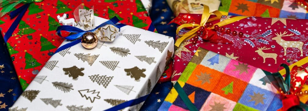 Holiday Gifts for Men 2025: Gifts He’ll Actually Want - TLM